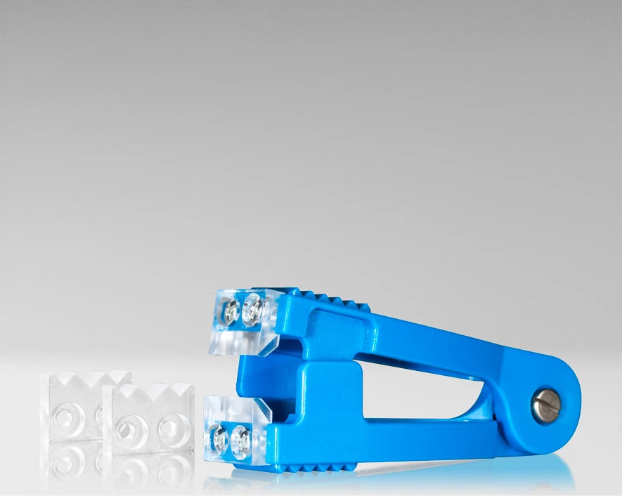 Lightweight COAX Center Conductor Cleaner